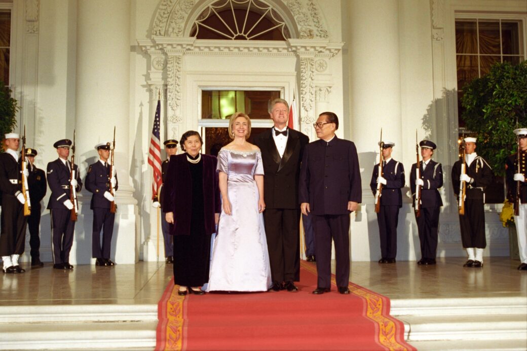 China State Dinners: President and Mrs. Clinton with President Jiang ...