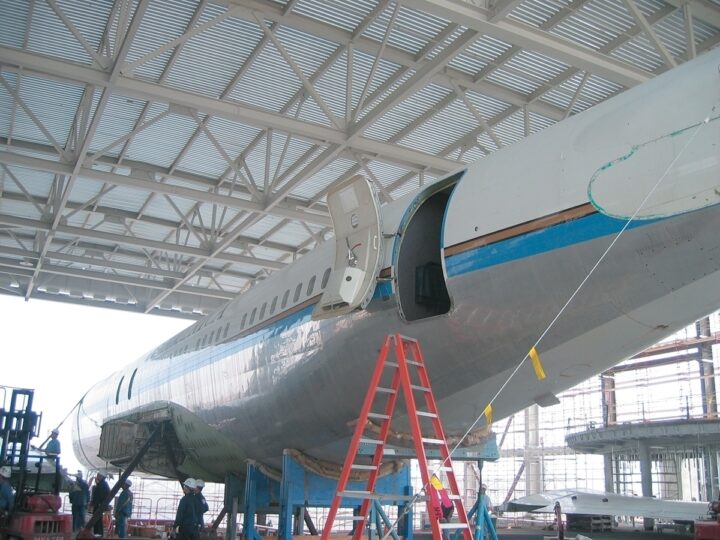 SAM 27000 in 2004 - White House Historical Association