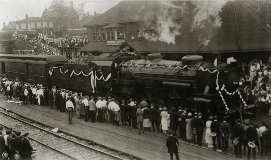 Crowd Observing Warren G. Harding’s Funeral Train - White House ...