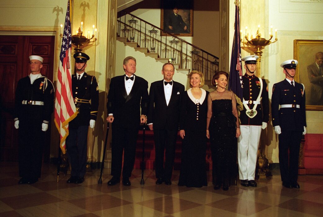 President and Mrs. Clinton and Prime Minister and Mrs. Chretien - White ...