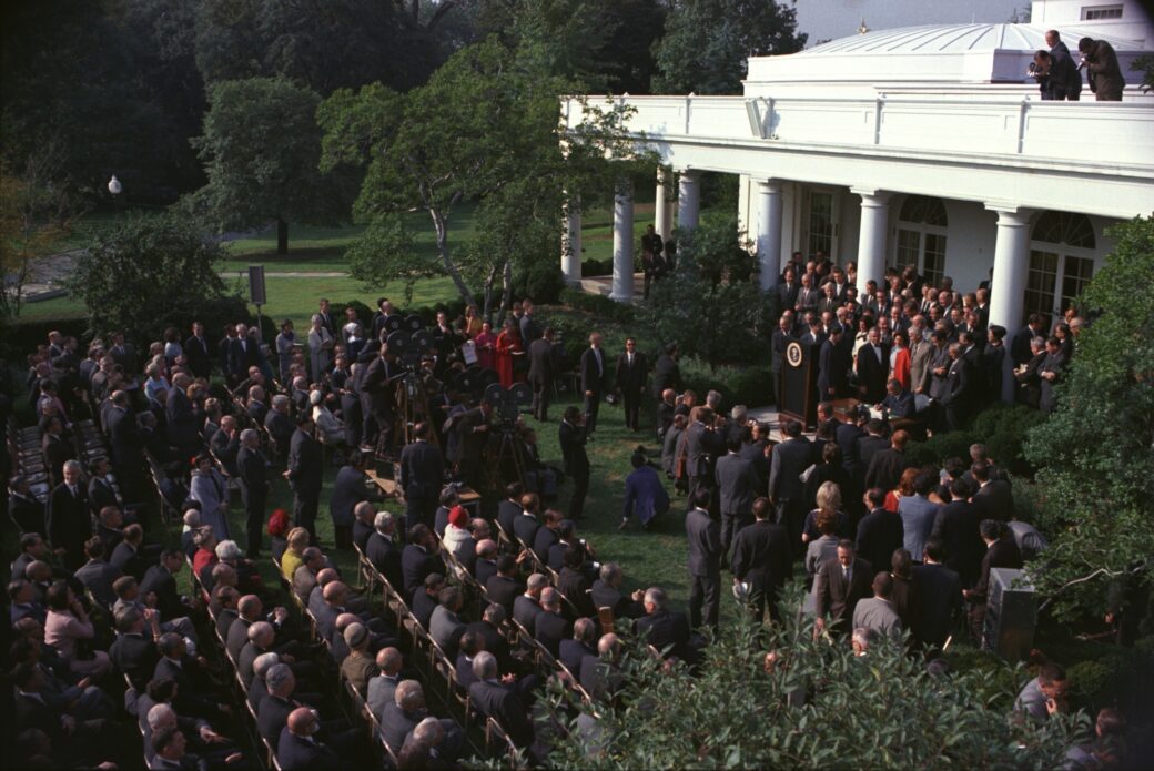 Arts Advisors in the Kennedy White House - Photo 3 - White House ...