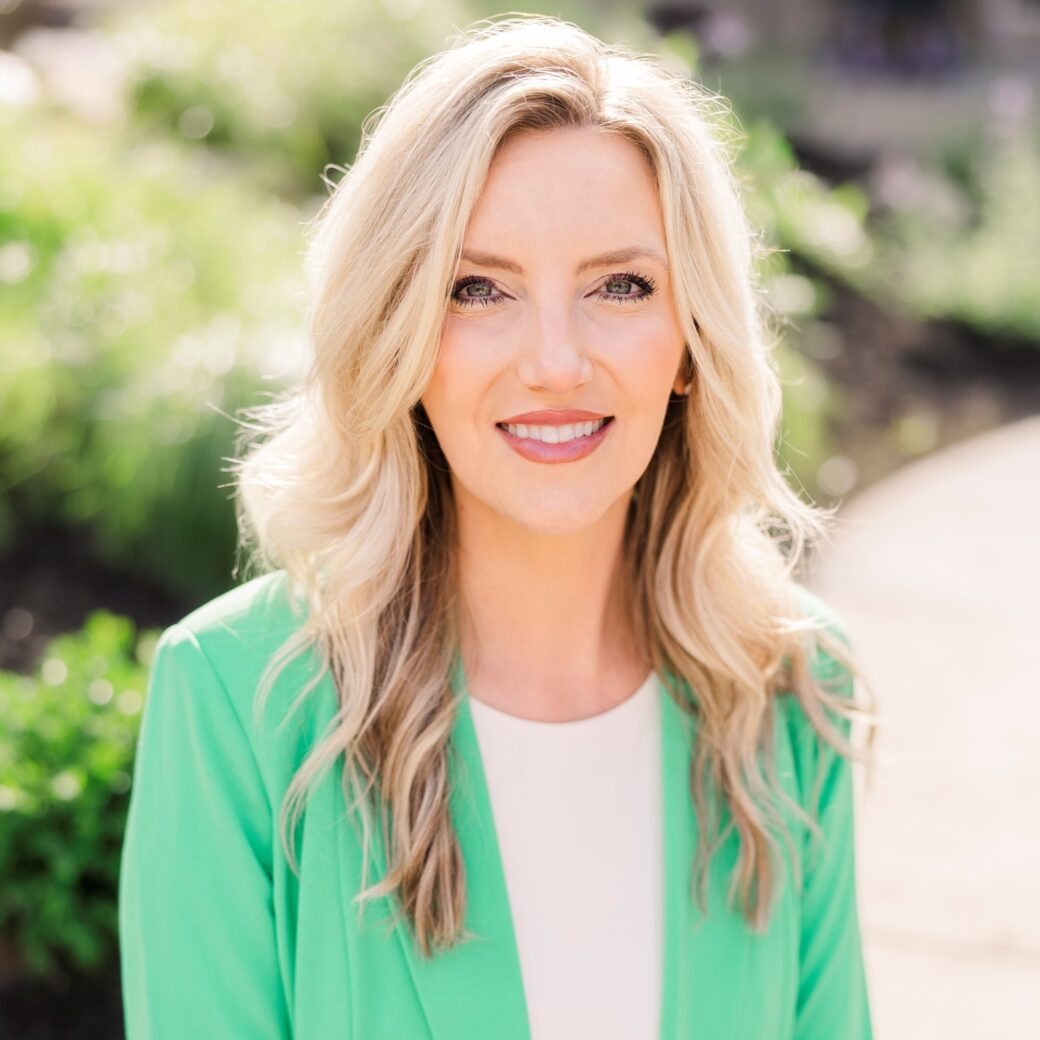 Marilyn Hall - White House Historical Association