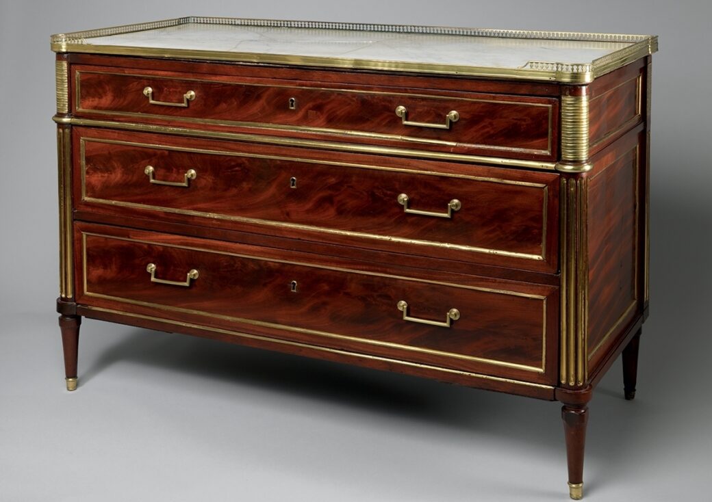 Clothes storage commode - White House Historical Association