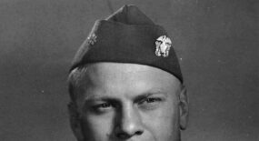 Gerald R. Ford in Uniform - White House Historical Association