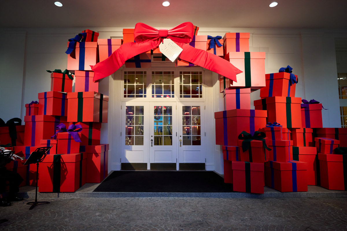 2021 White House Christmas in Pictures - White House Historical Association