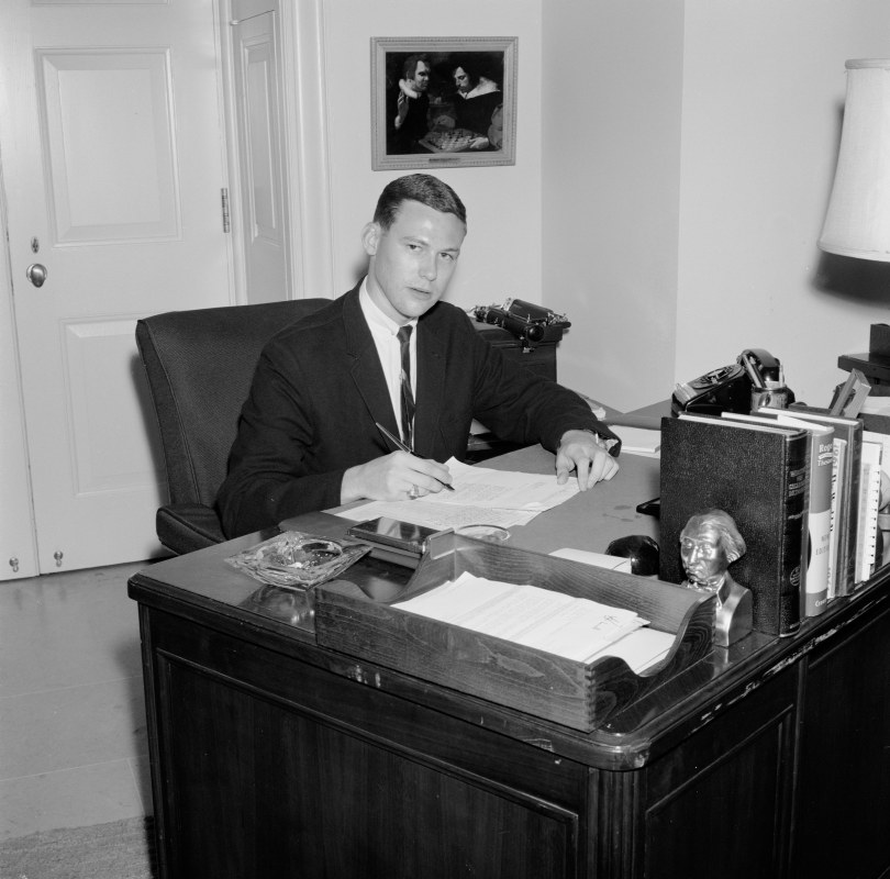 White House Curator Collection - White House Historical Association