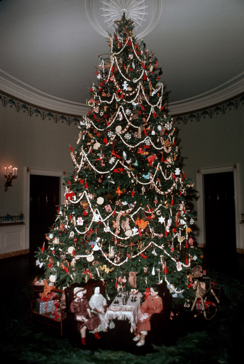 White House Christmases Past - White House Historical Association
