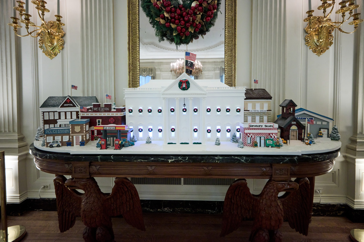 2021 White House Christmas in Pictures - White House Historical Association
